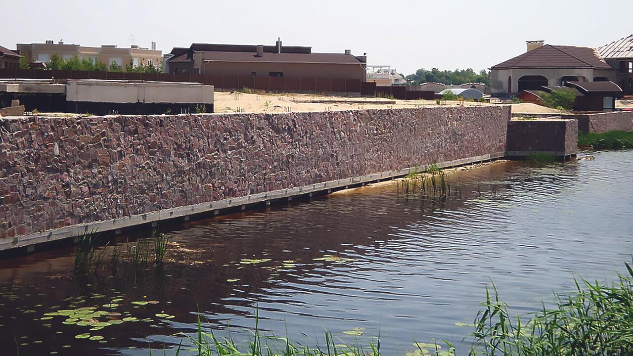 Bulkhead Construction Services: Durable Shoreline Protection Solutions
